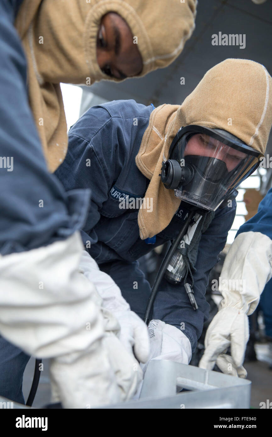 Gas turbine technician mechanical fireman hi-res stock photography and ...
