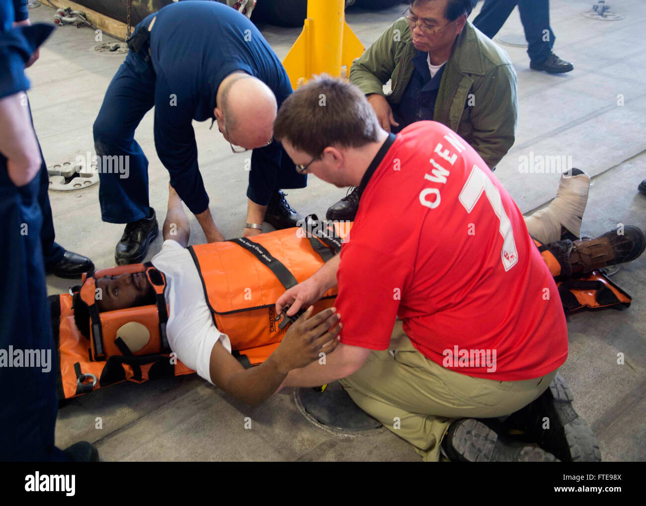 Joint emergency deployment training hi-res stock photography and images ...