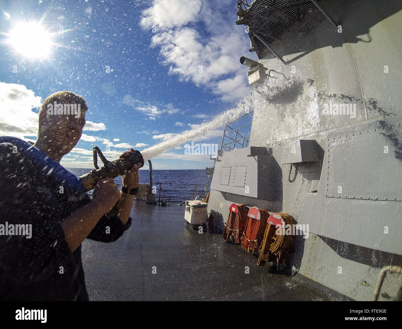 Destroyer superstructure hi-res stock photography and images - Alamy