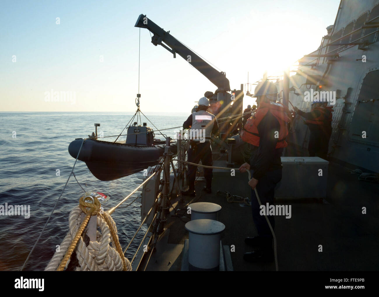 Passenger hoist hi-res stock photography and images - Alamy