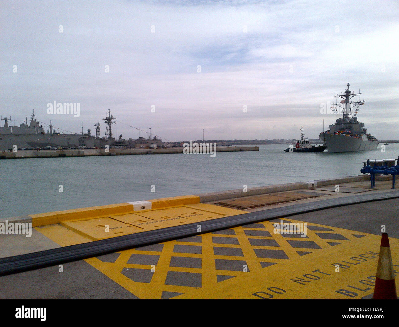 The Arleigh Burke-class guided-missile destroyer USS Donald Cook (DDG ...