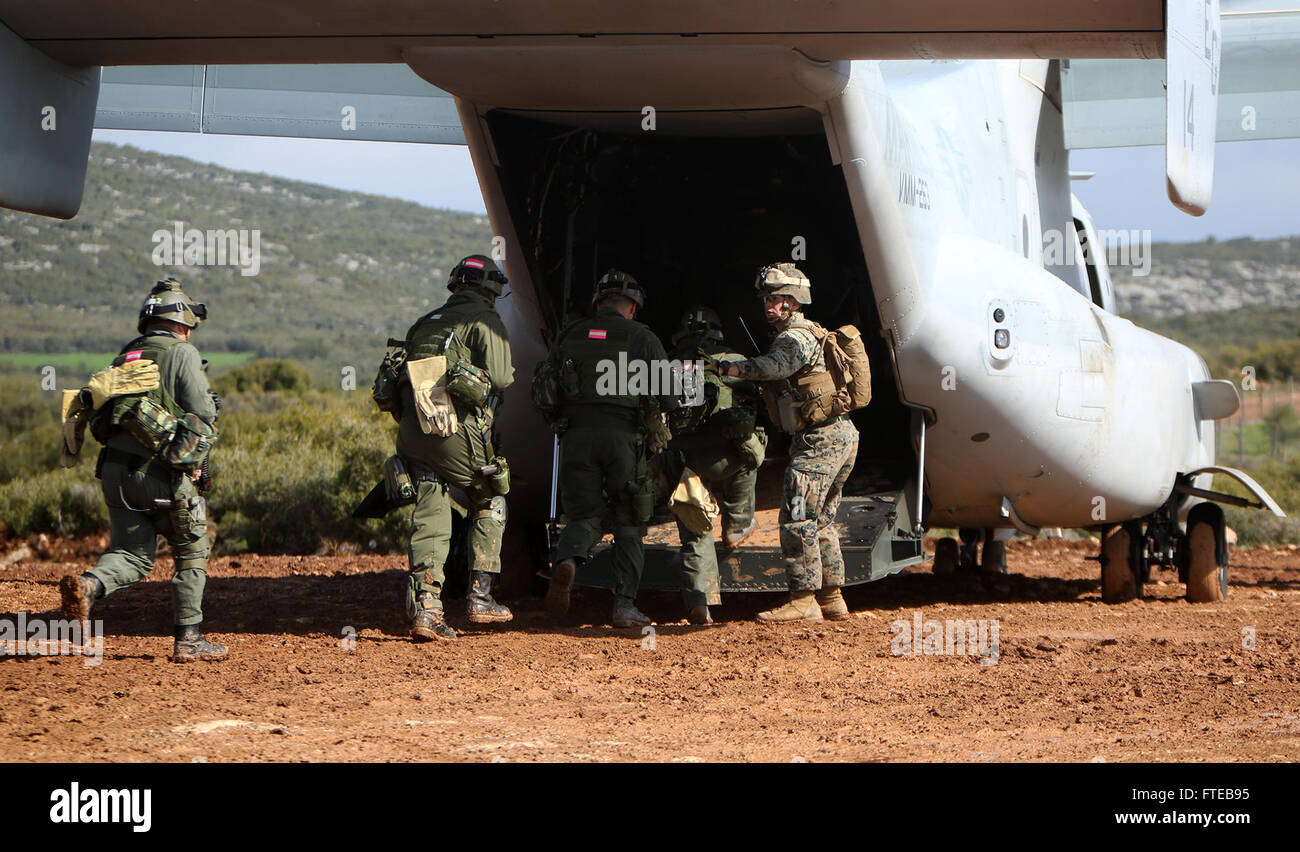Hellenic marines hi-res stock photography and images - Alamy