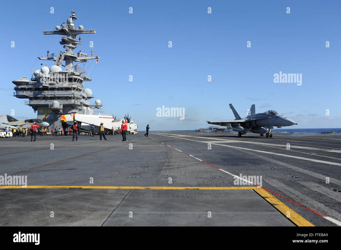 Strike fighter squadron vfa 15 hi-res stock photography and images - Alamy