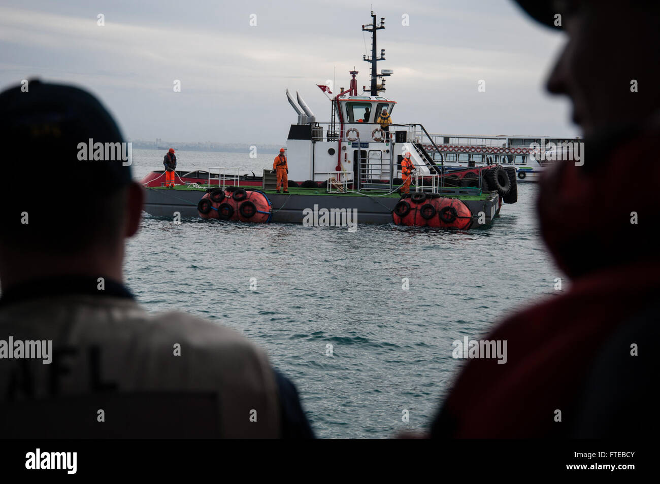 U s army tug boat hi-res stock photography and images - Alamy
