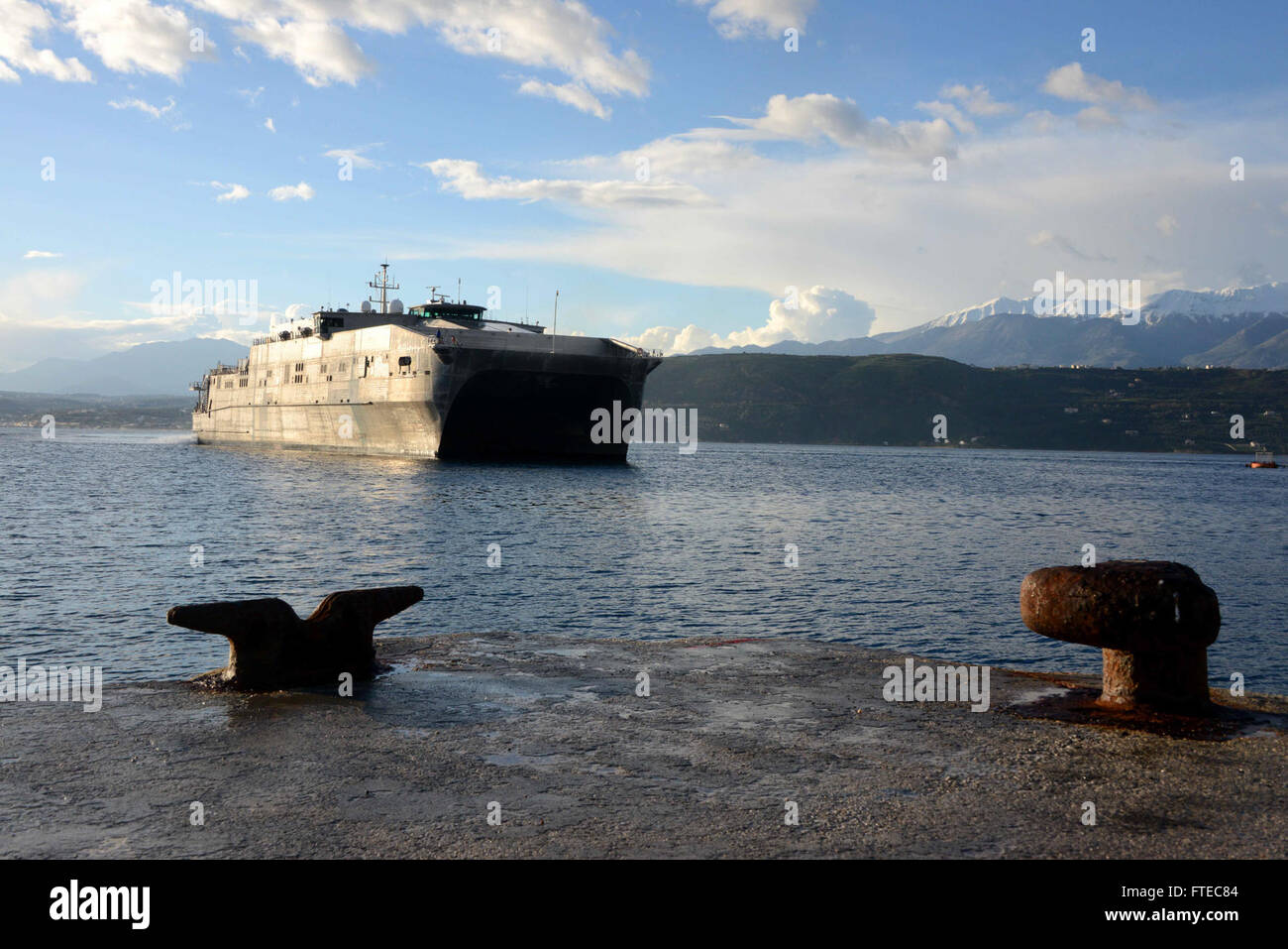 The U.S. Navy's USNS Spearhead (JHSV 1) arrives in Souda Bay, Greece ...