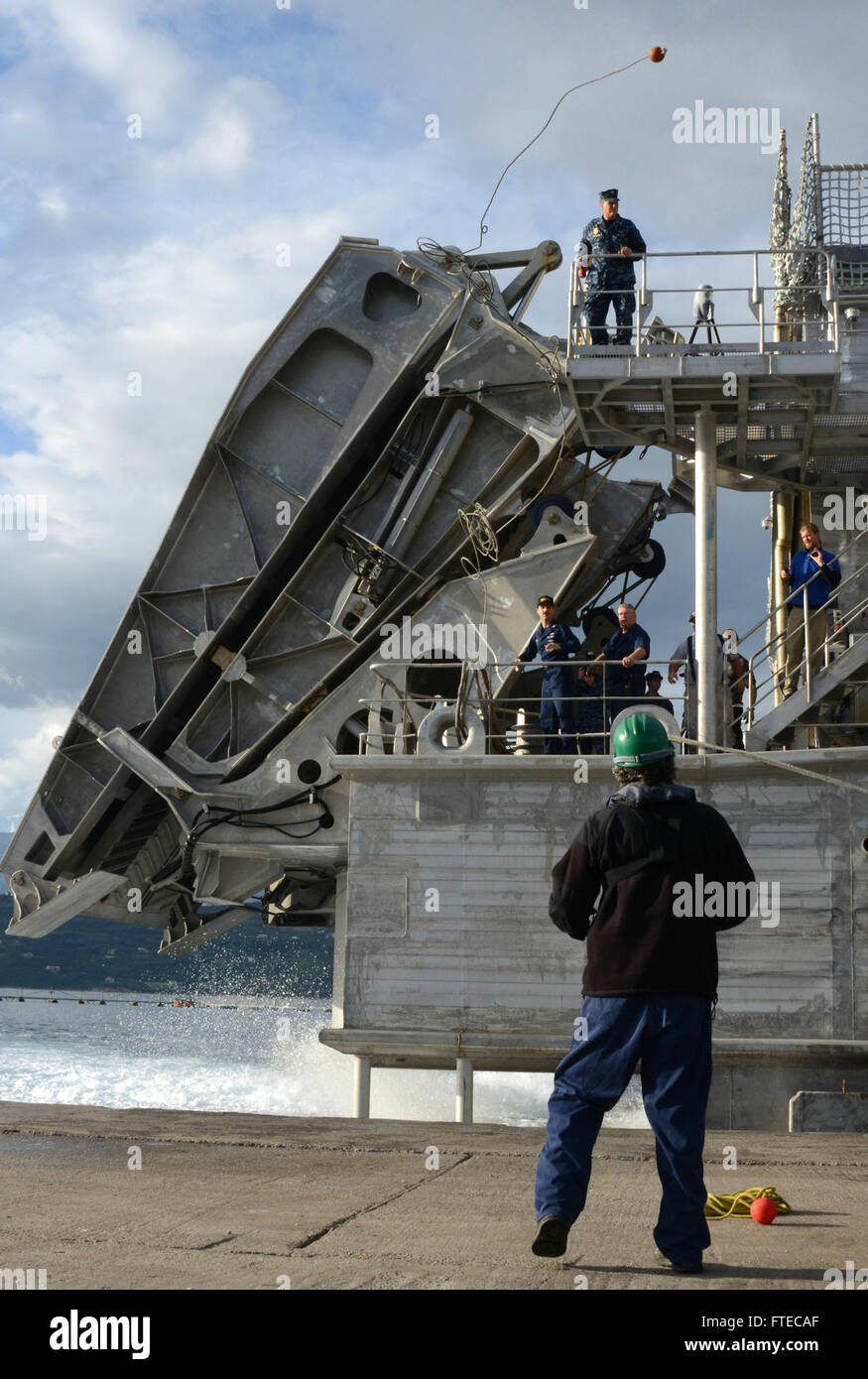 The USNS Spearhead (JHSV 1), a joint high-speed vessel, docks at Souda ...
