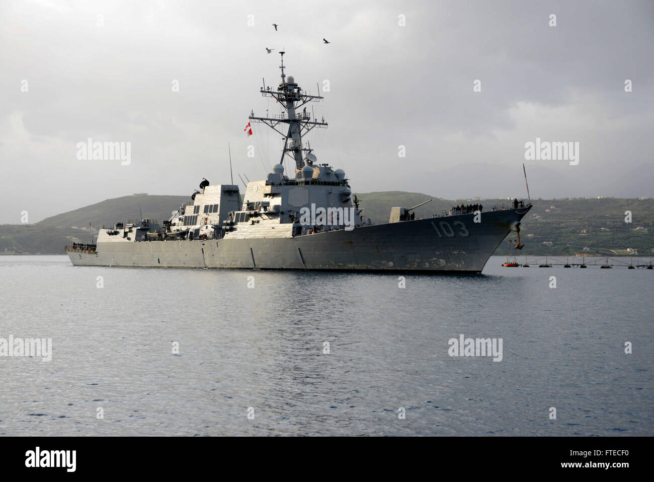 The USS Truxtun (DDG 103), a guided-missile destroyer, docks at Souda ...