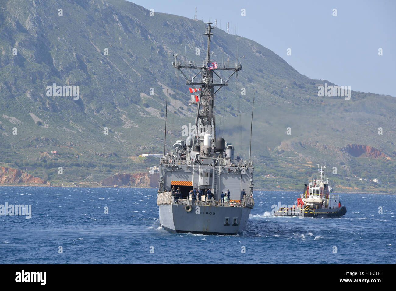 Uss elrod ffg 55 hi-res stock photography and images - Alamy