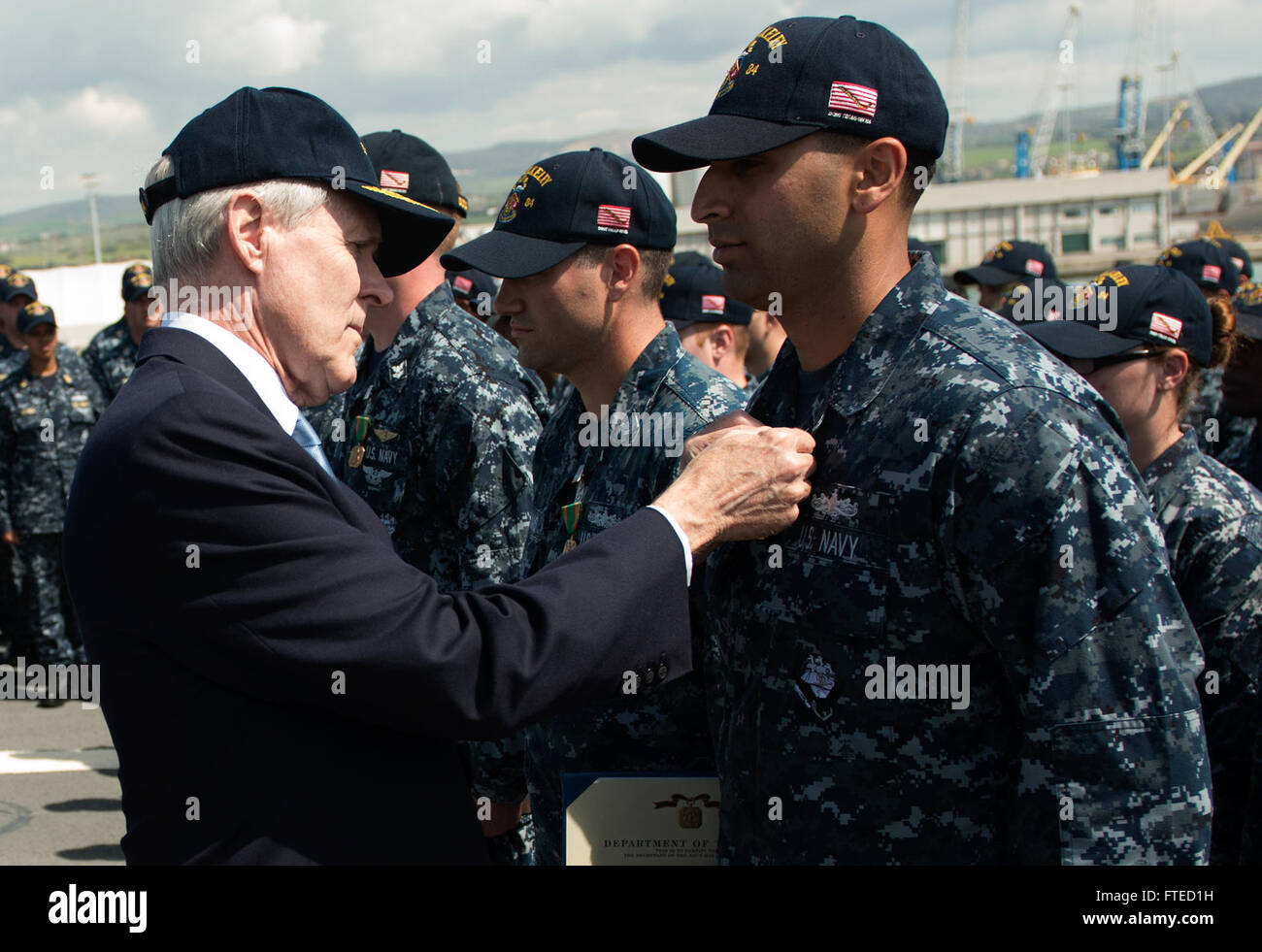 Uss bulkeley hi-res stock photography and images - Alamy