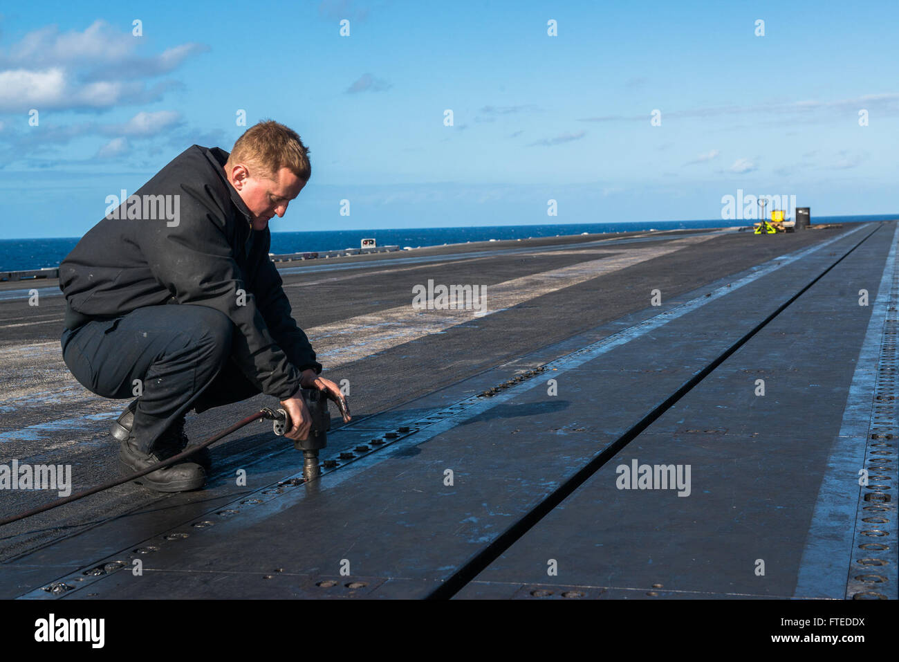 5th fleet aor hi-res stock photography and images - Alamy