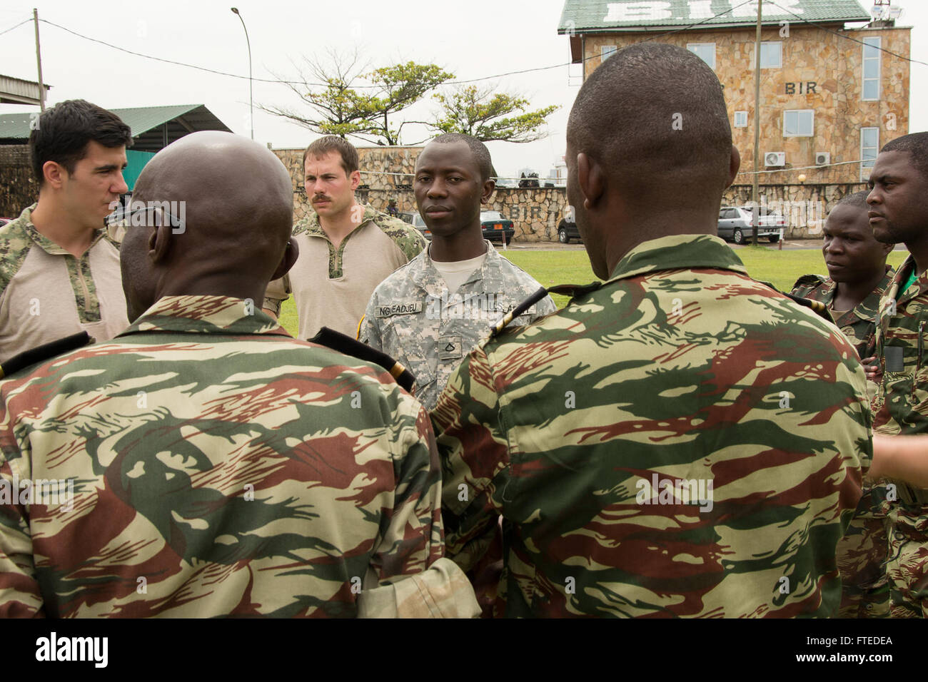 Cameroon army hi-res stock photography and images - Alamy