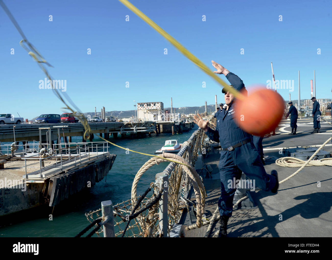 Sonar ball hi-res stock photography and images - Alamy