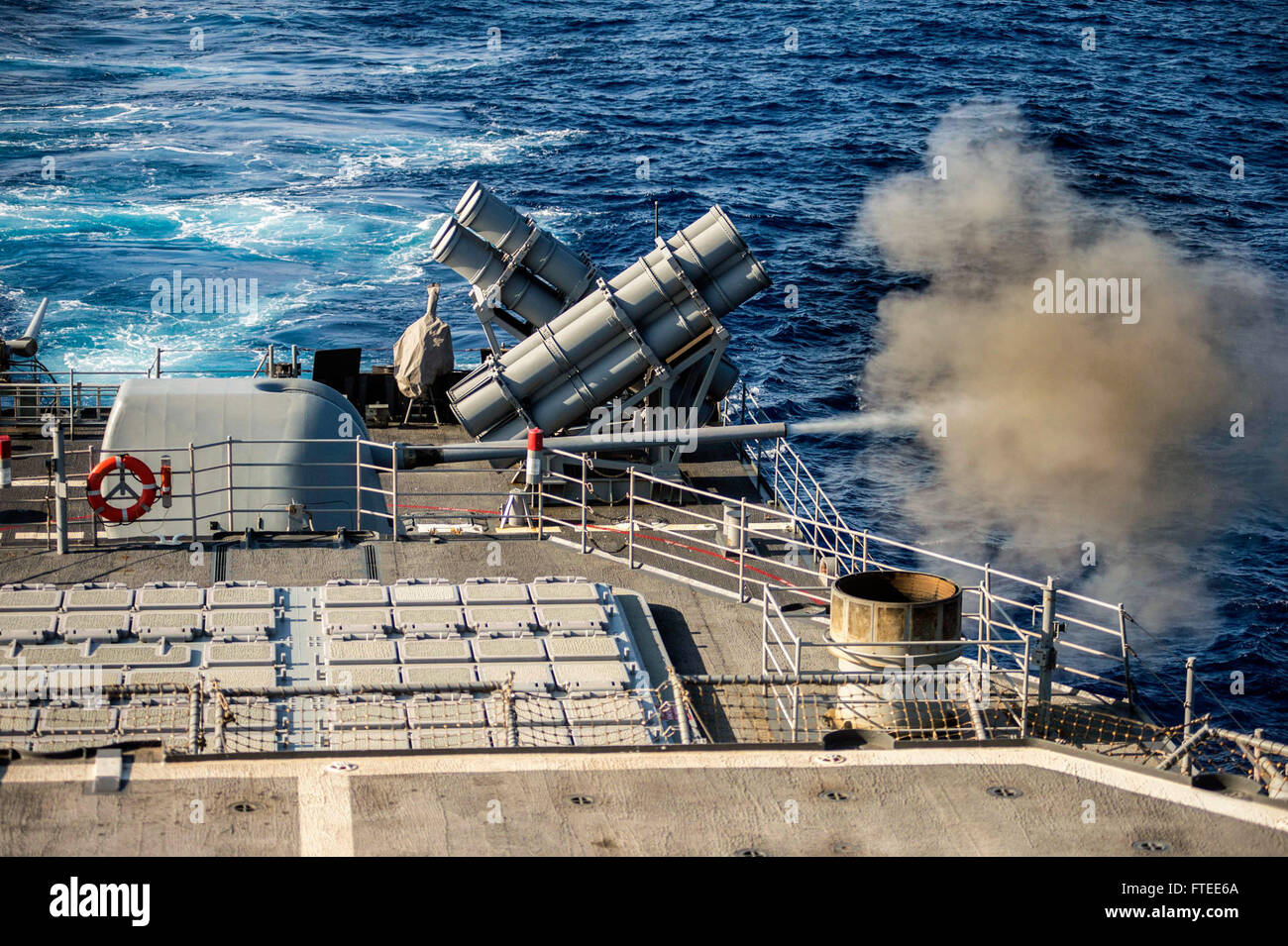 The USS Vella Gulf (CG 72), a Ticonderoga-class guided-missile cruiser ...