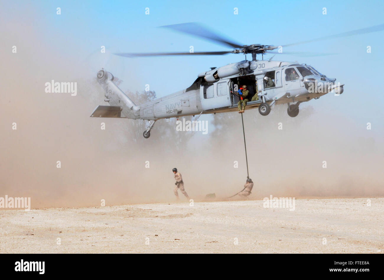 Fast roping exercise hi-res stock photography and images - Alamy