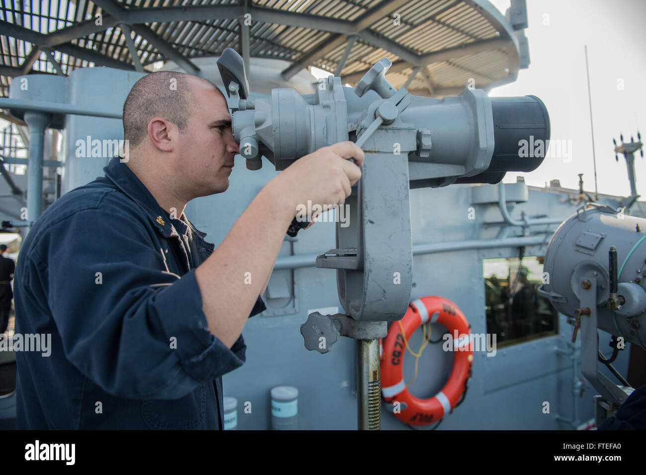 U s navy intelligence specialist 3rd hi-res stock photography and ...