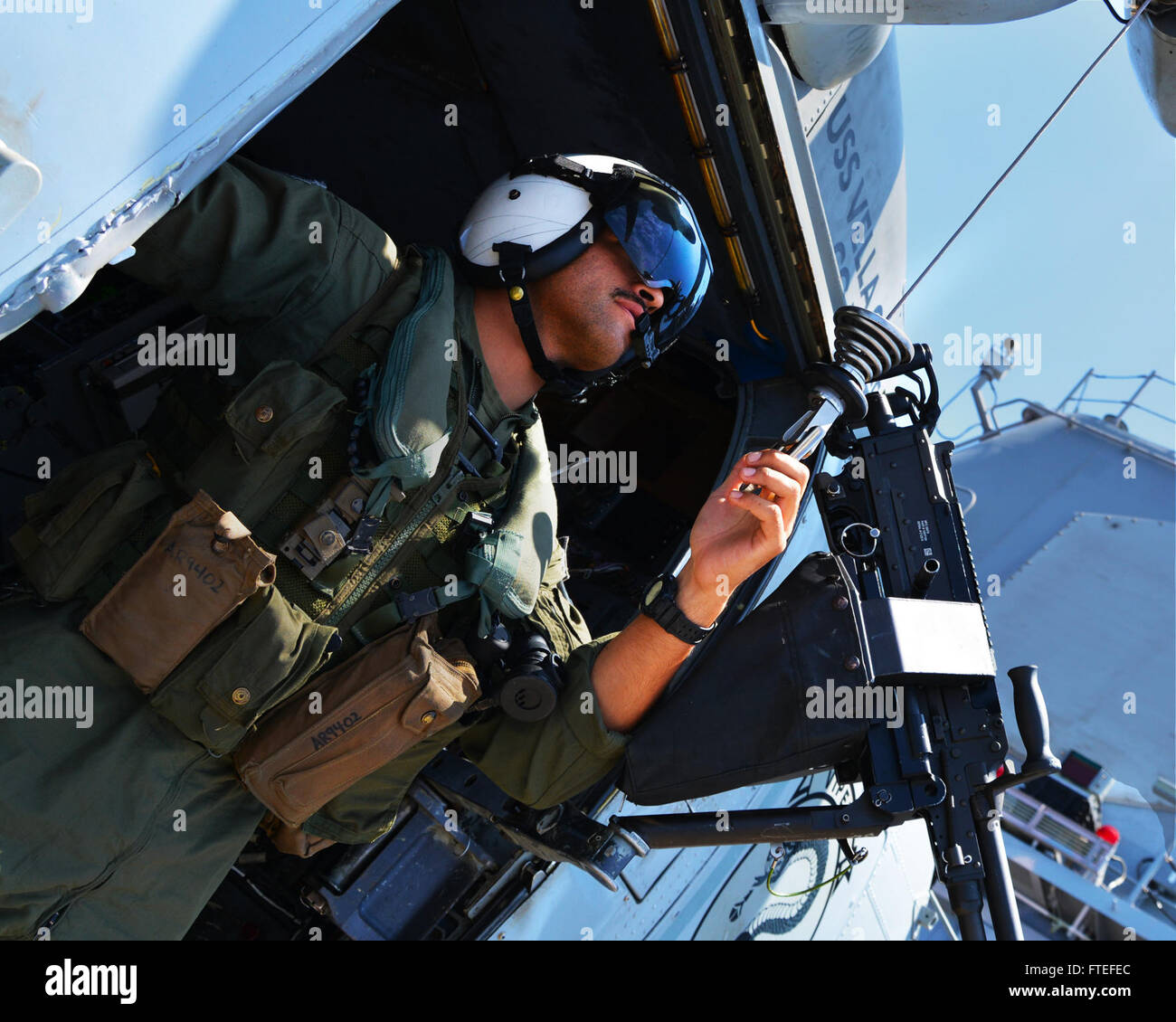 Naval aircrewman helicopter 2nd class hi-res stock photography and ...