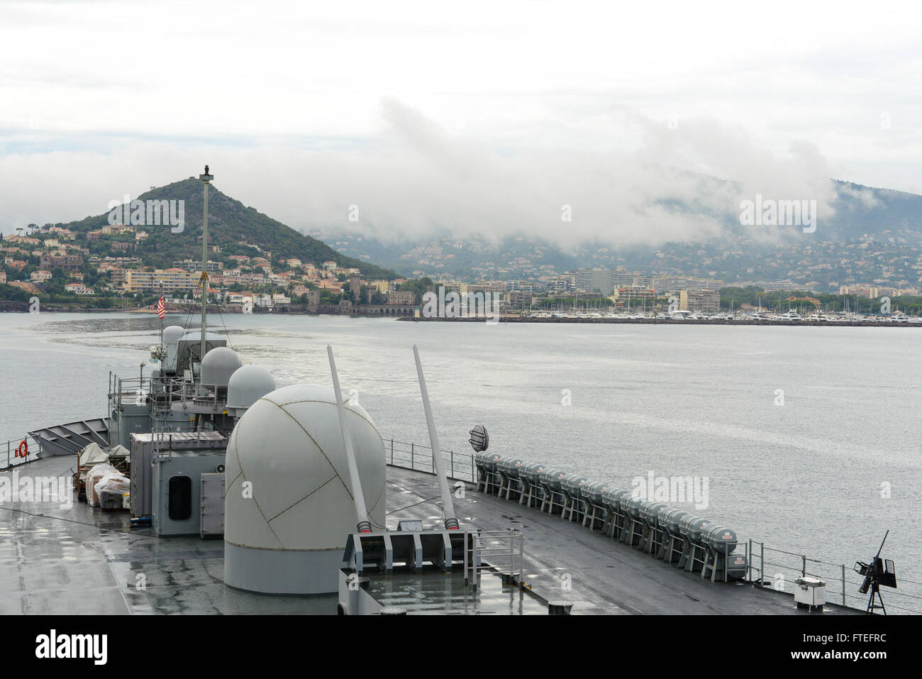 The USS Mount Whitney (LCC 20), command and control ship of the U.S ...