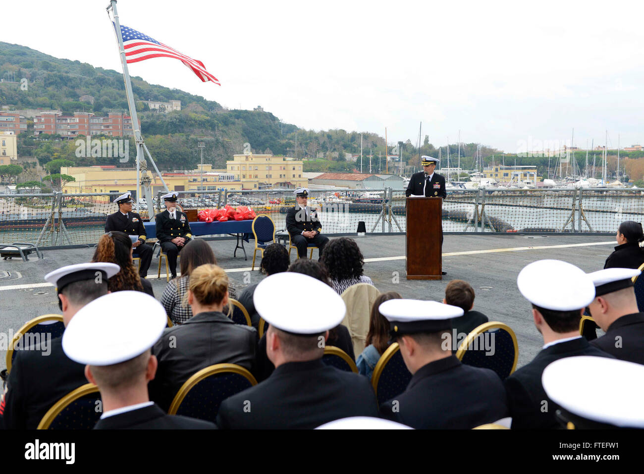 Uss vega hi-res stock photography and images - Alamy