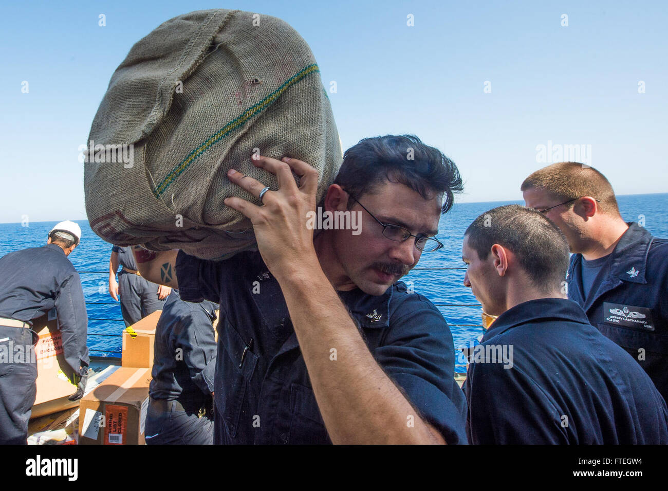 Uss briscoe hi-res stock photography and images - Alamy