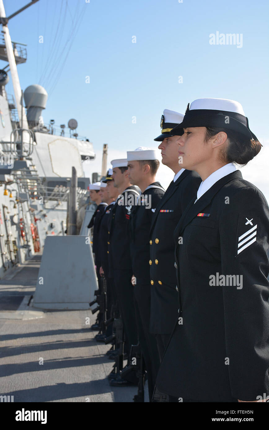 Uss cole attack hi-res stock photography and images - Alamy