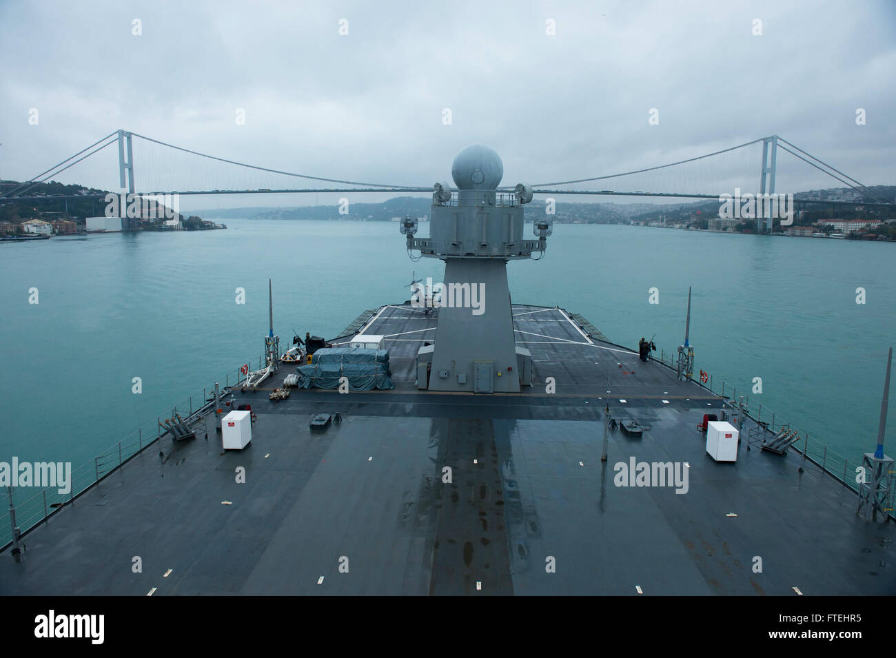 The USS Mount Whitney, a U.S. 6th Fleet command and control ship ...