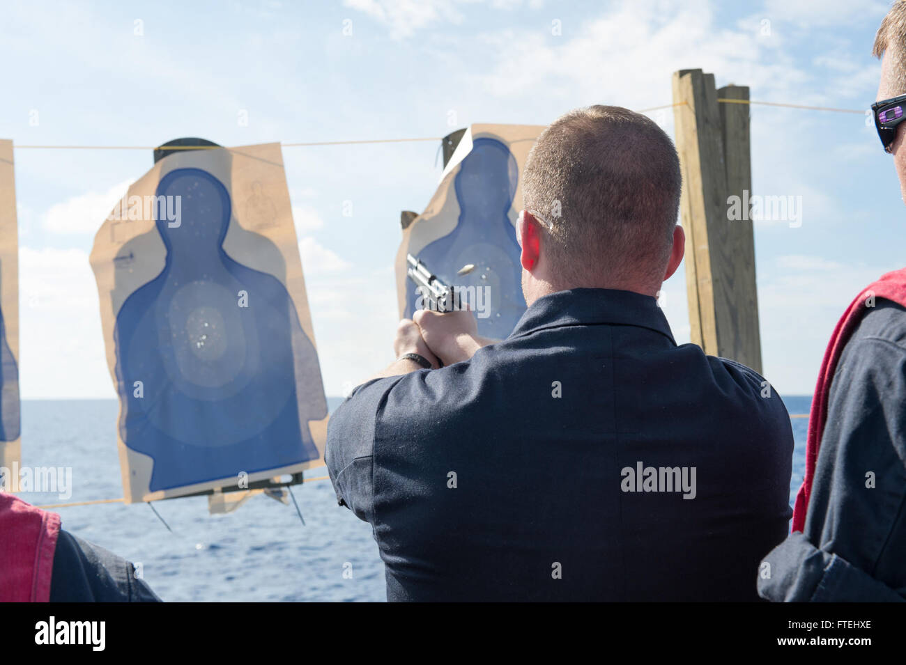 28 71 hi-res stock photography and images - Alamy