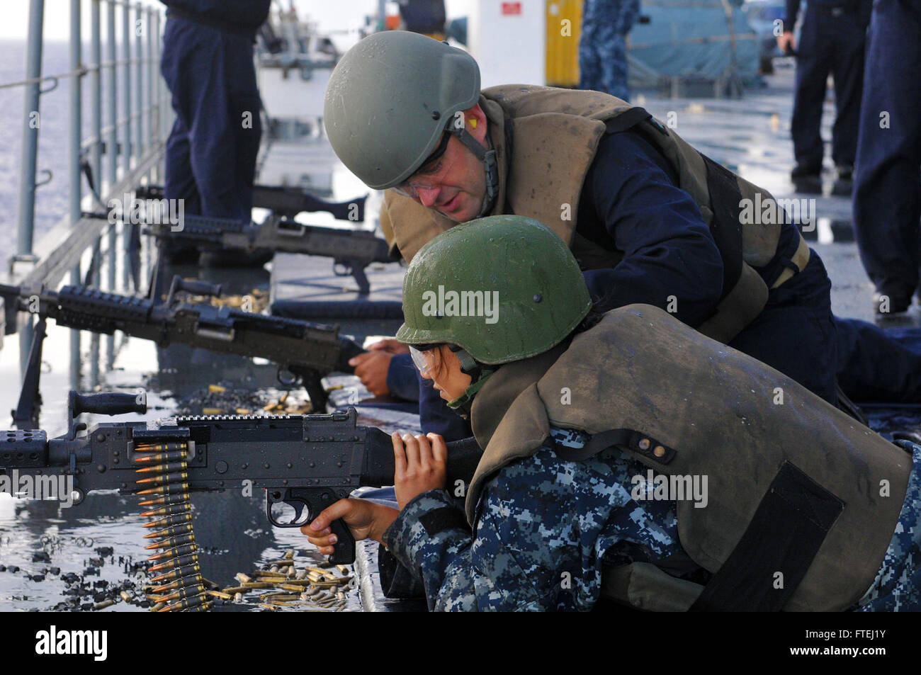 Chief gunners mate hi-res stock photography and images - Alamy