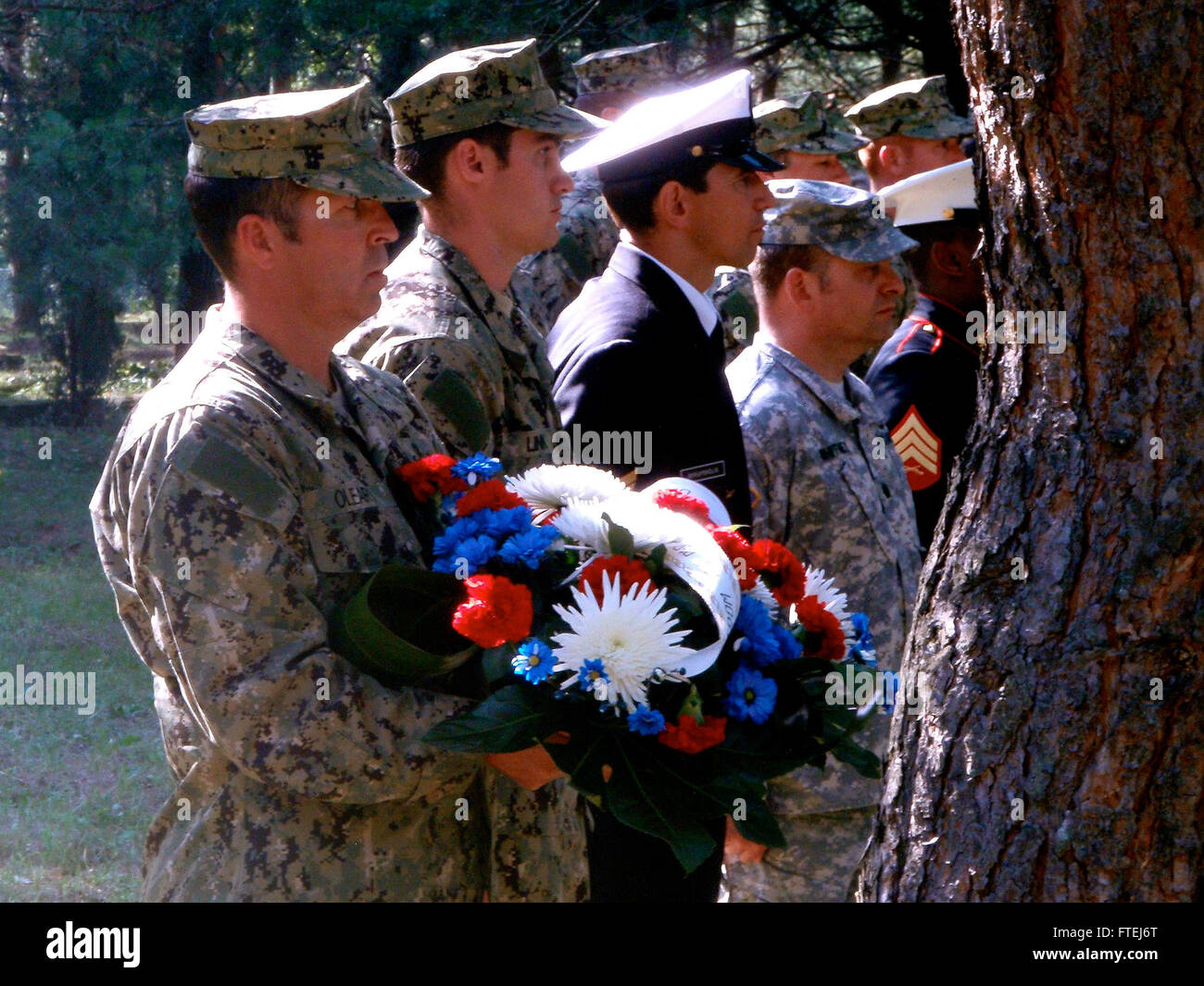 Wreath laying sea hi-res stock photography and images - Alamy