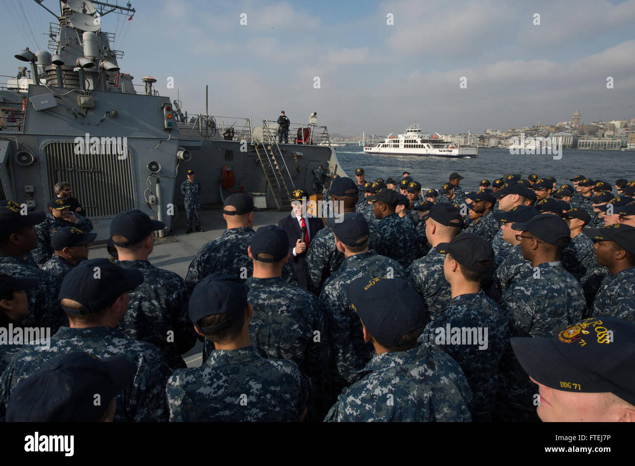 The honorable ray mabus hi-res stock photography and images - Alamy