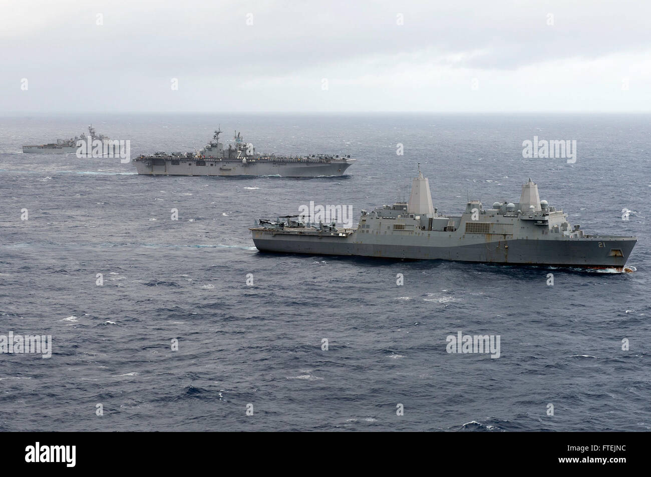 The USS New York (LPD 21), USS Iwo Jima (LHD 7), and USS Fort McHenry ...