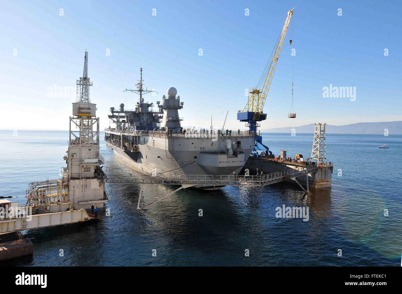 The USS Mount Whitney (LCC-20), a command and control ship of the U.S ...