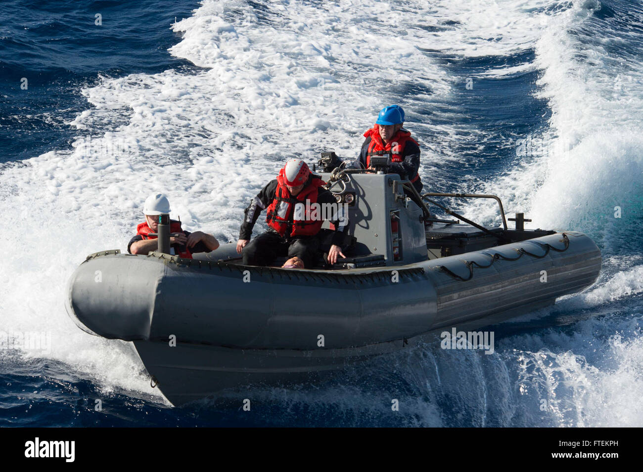 On February 4, 2015, sailors aboard the USS Cole (DDG 67) conduct a man ...