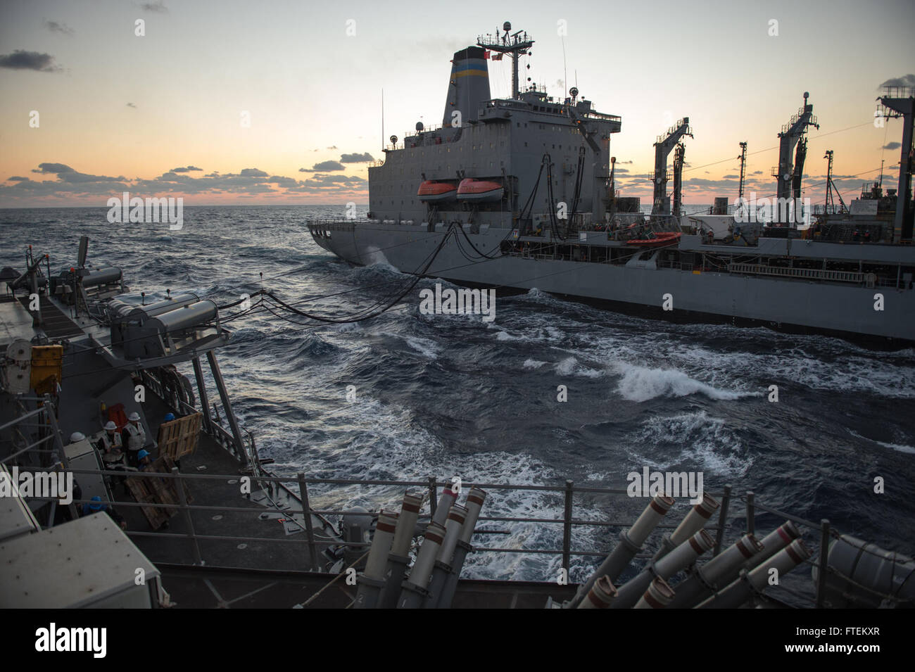 Uss john lenthall t ao 189 hi-res stock photography and images - Alamy