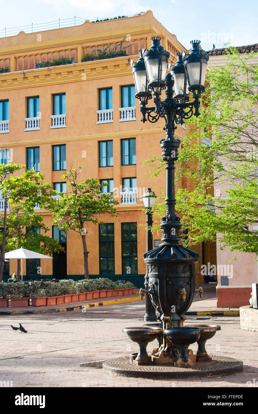 Cartagena colombia fountain architecture hi-res stock photography and ...