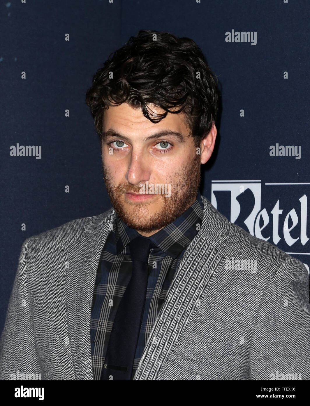 Adam Pally
