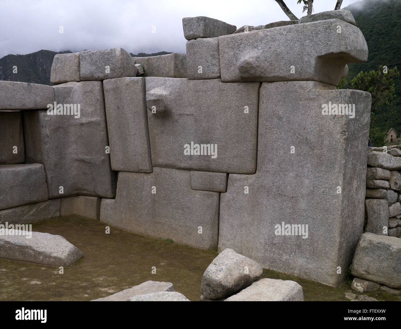 Inca stonework at Machu Picchu Peru Stock Photo - Alamy
