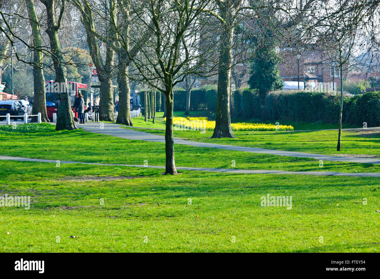 Barnes Village,Food,Cafes,Shops,Estate Agents,Barnes Pond,Green,Pubs ...