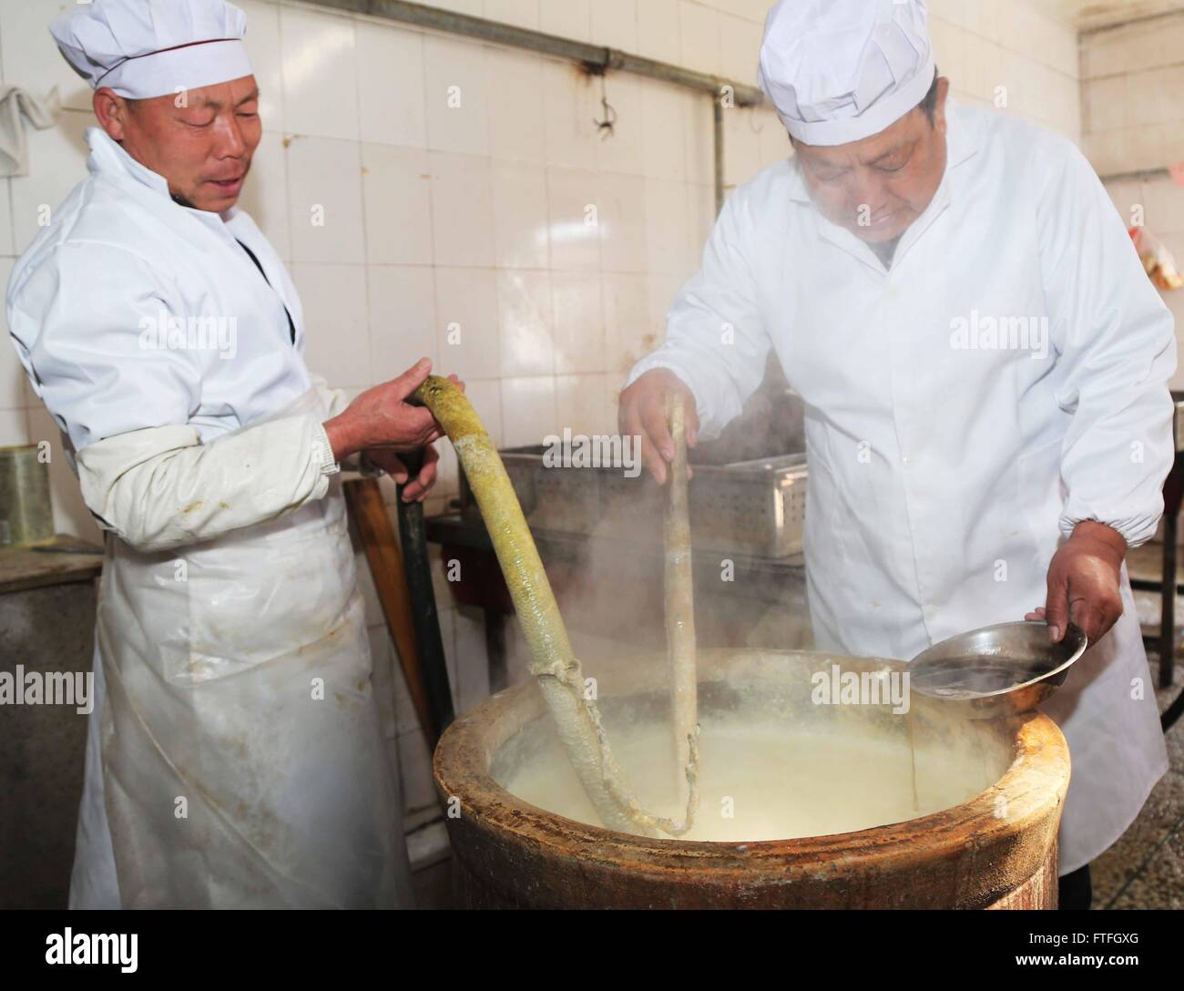 Tofu making china hi-res stock photography and images - Alamy