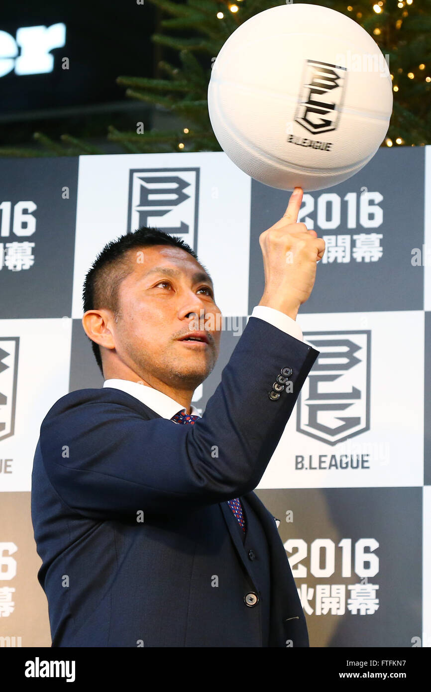 Masakiyo maezono hi-res stock photography and images - Alamy