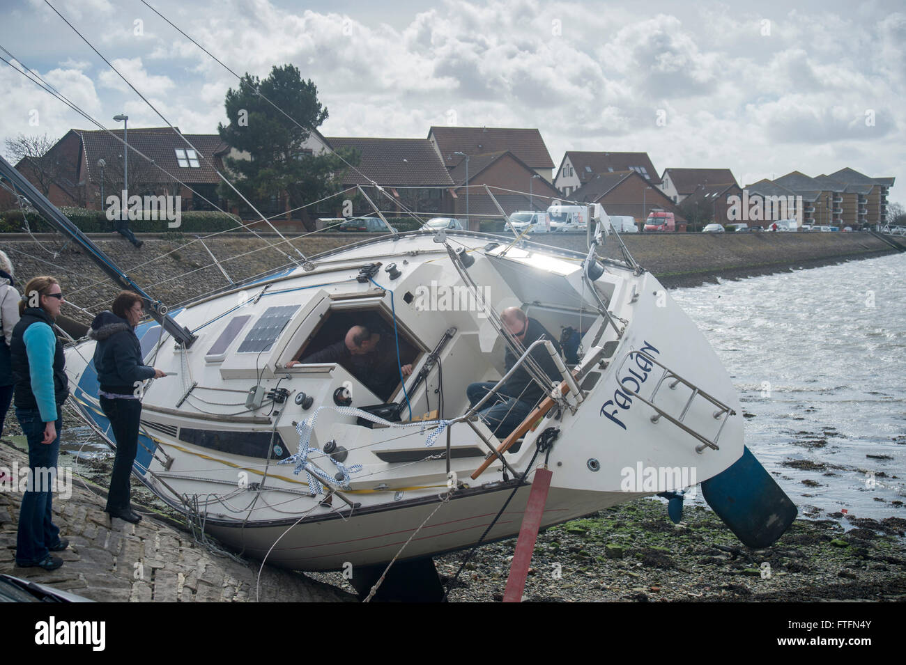 Yacht wreckage hi-res stock photography and images - Alamy