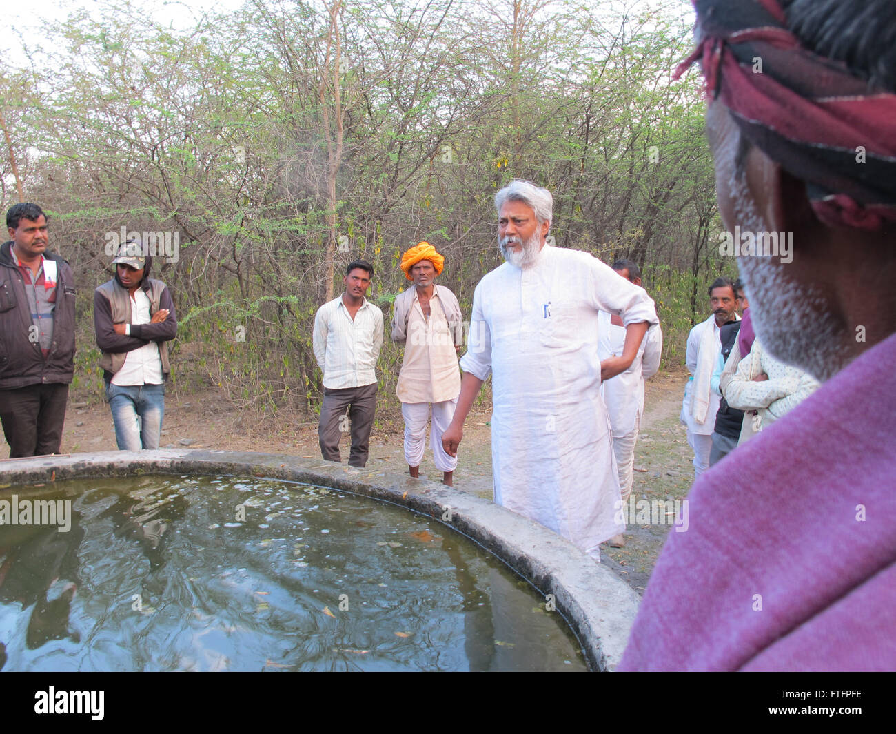 India farmers rain hi-res stock photography and images - Alamy