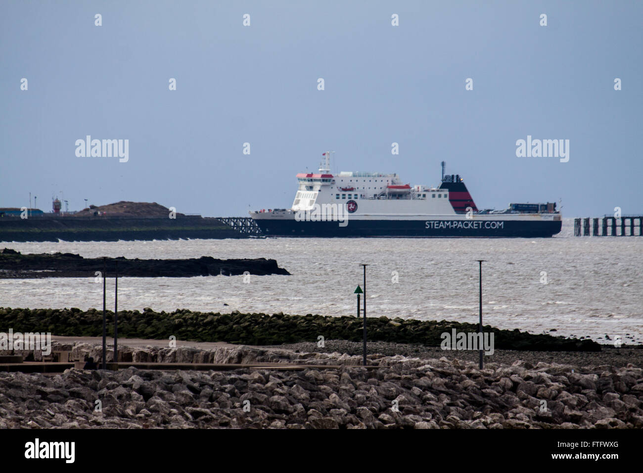 Douglas pier isle man hi-res stock photography and images - Alamy