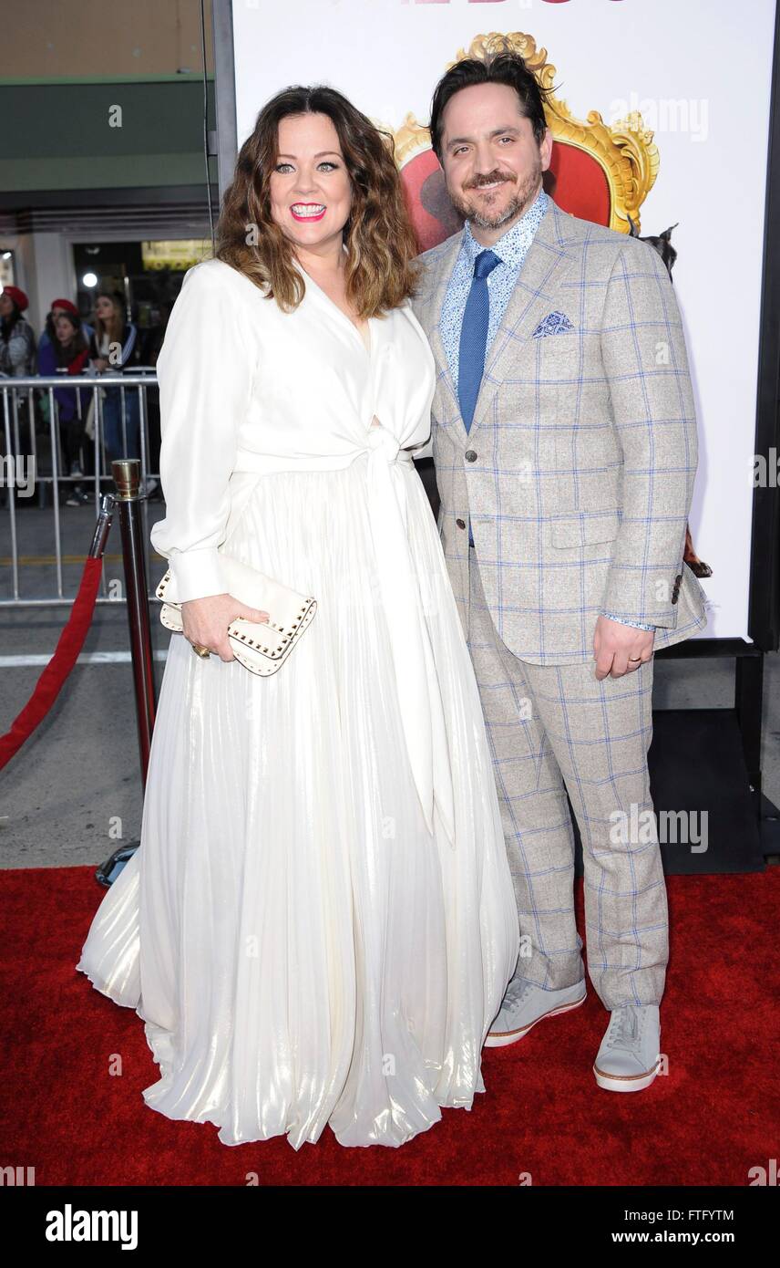 Los Angeles, CA, USA. 28th Mar, 2016. Melissa McCarthy, Ben Falcone at ...