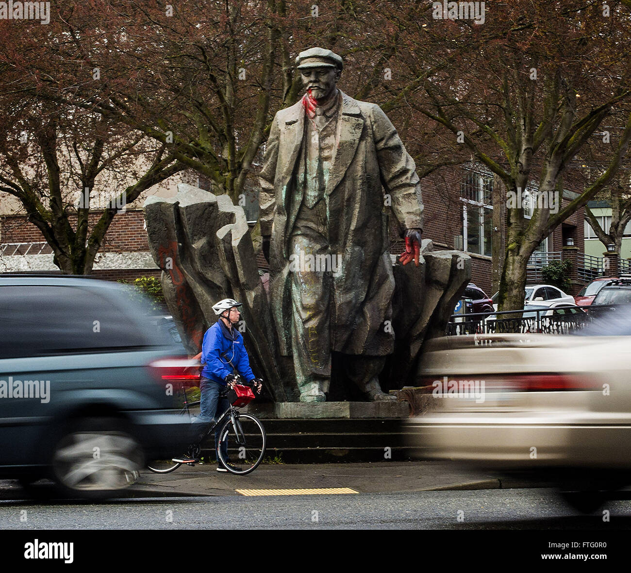 Seattle, California, USA. 21st Mar, 2016. A 16-foot bronze sculpture of ...