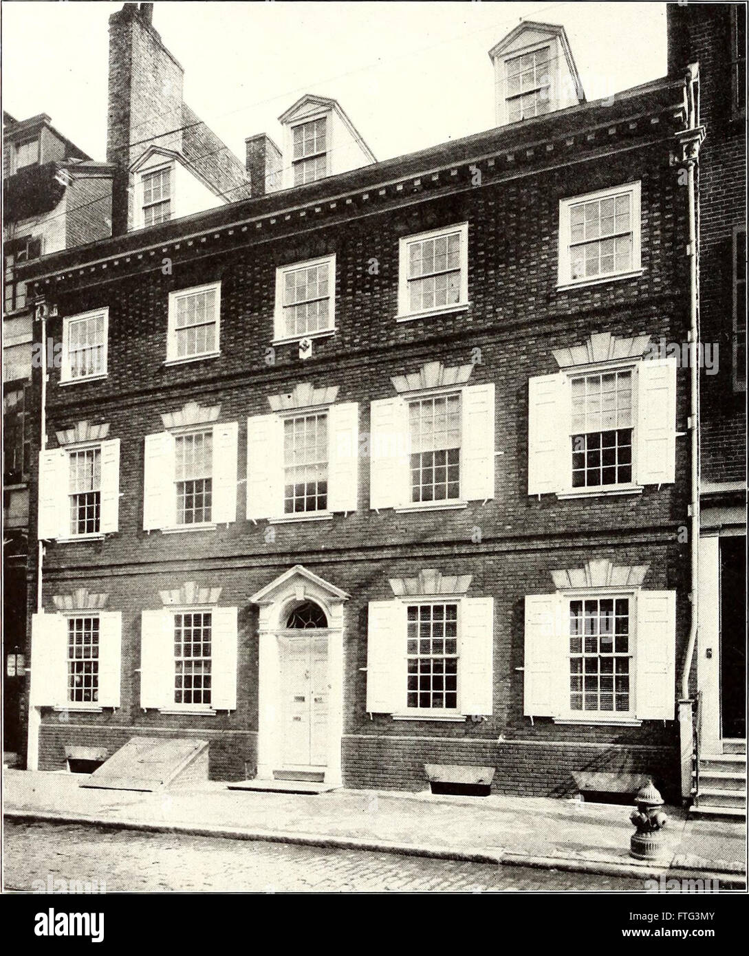 A 1922 study on the domestic architecture of the American colonies and ...