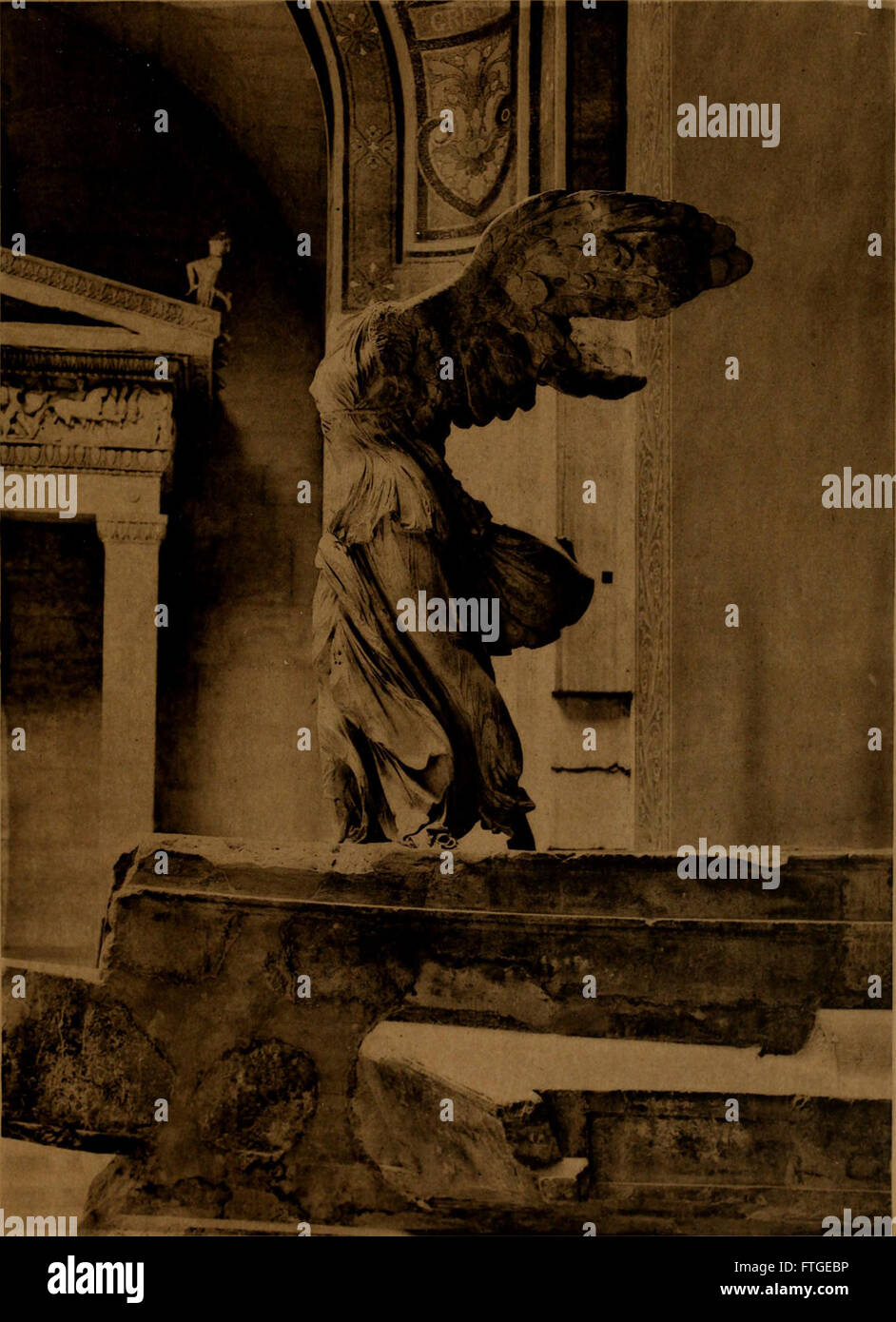 A 1900 French publication on European museums, specifically focusing on ...