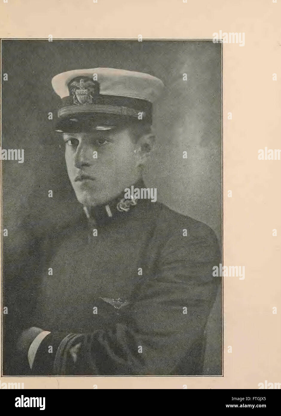 New England aviators 1914-1918; their portraits and their records (1919 ...