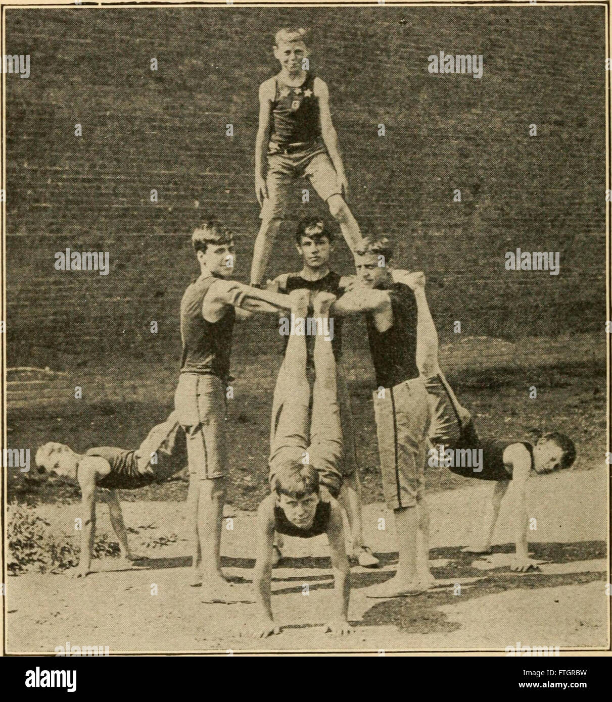 The 1909 work Pyramid Building explores the architecture, construction ...