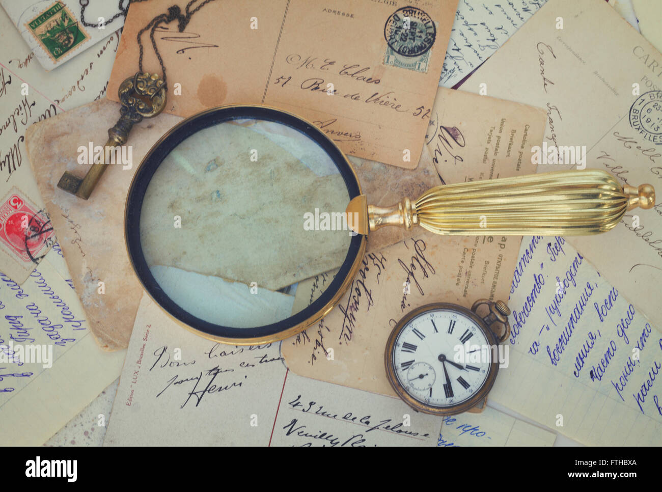 antiques vintage background Stock Photo - Alamy