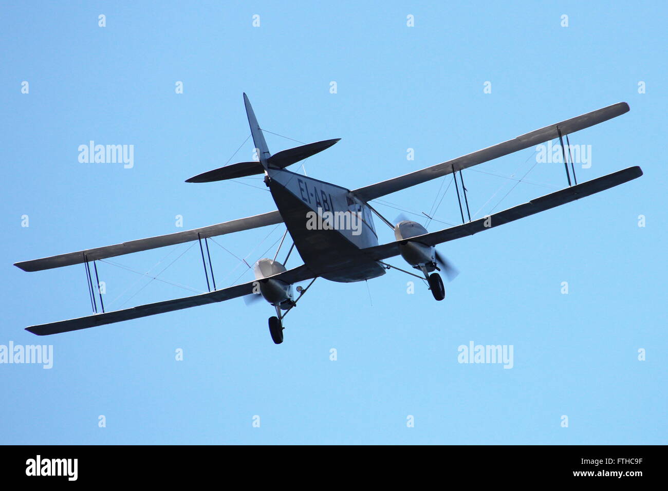 "Iolar" (EI-ABI), a de Havilland DH-84 Dragon A of the Irish Historic ...